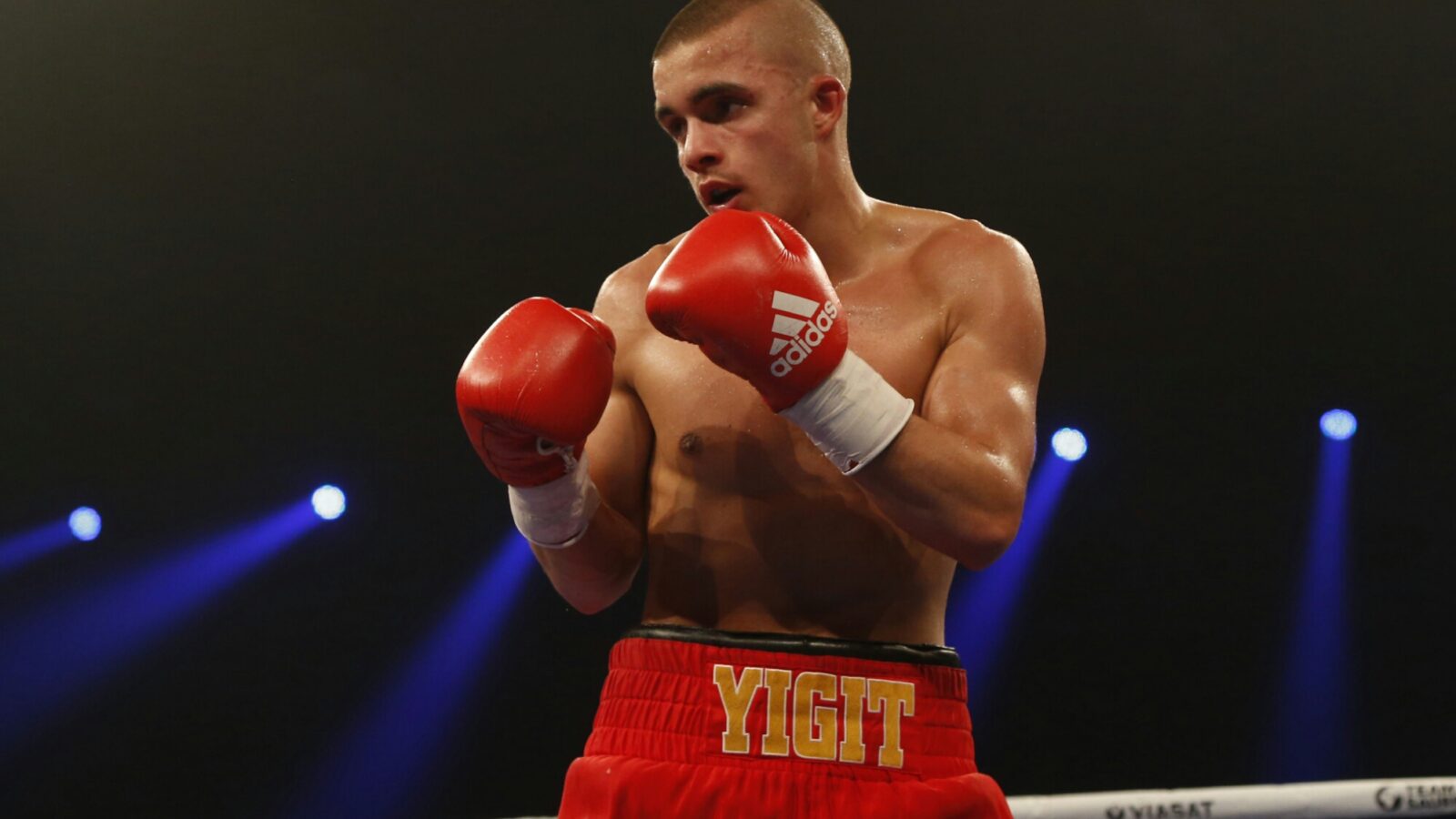 Ringside In Leicester - Yigit Keeps Title, Introducing Lennox Clarke