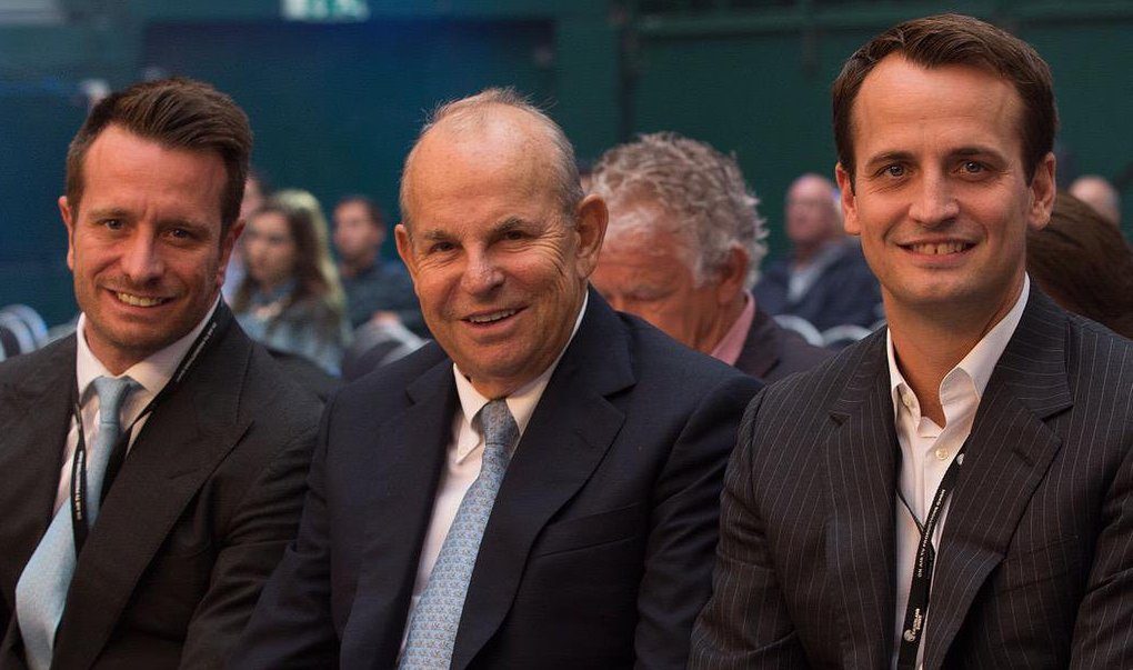 EXCLUSIVE: Tom Dallas - "The Art from the Outside..."