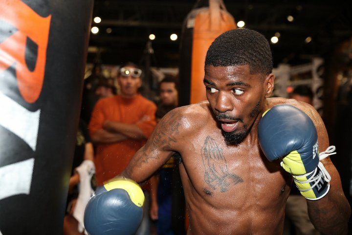 Hooker: "I'll KO Ramirez late on!"