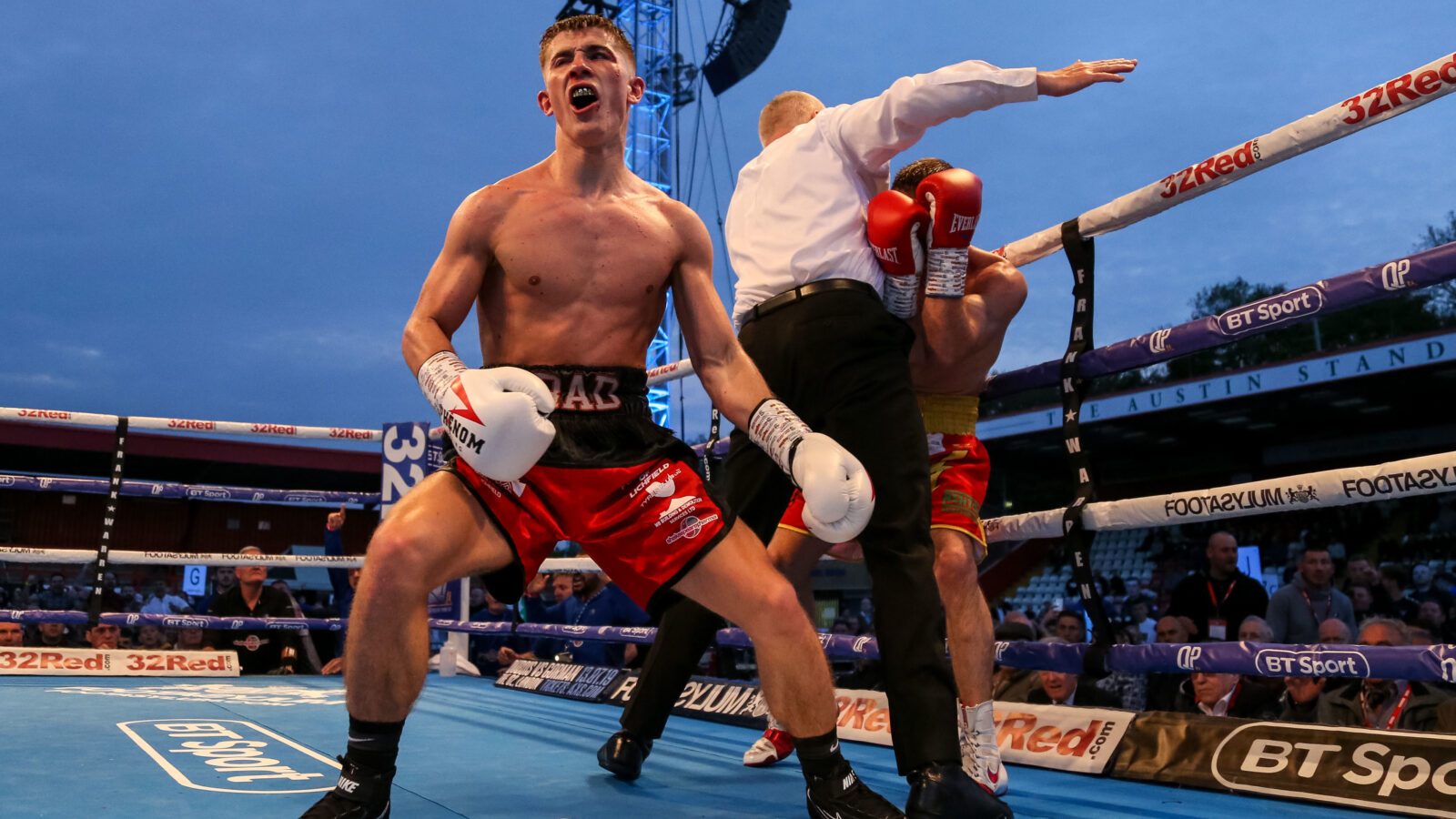 Brad Foster: From packaging to boxing in the times of Covid-19