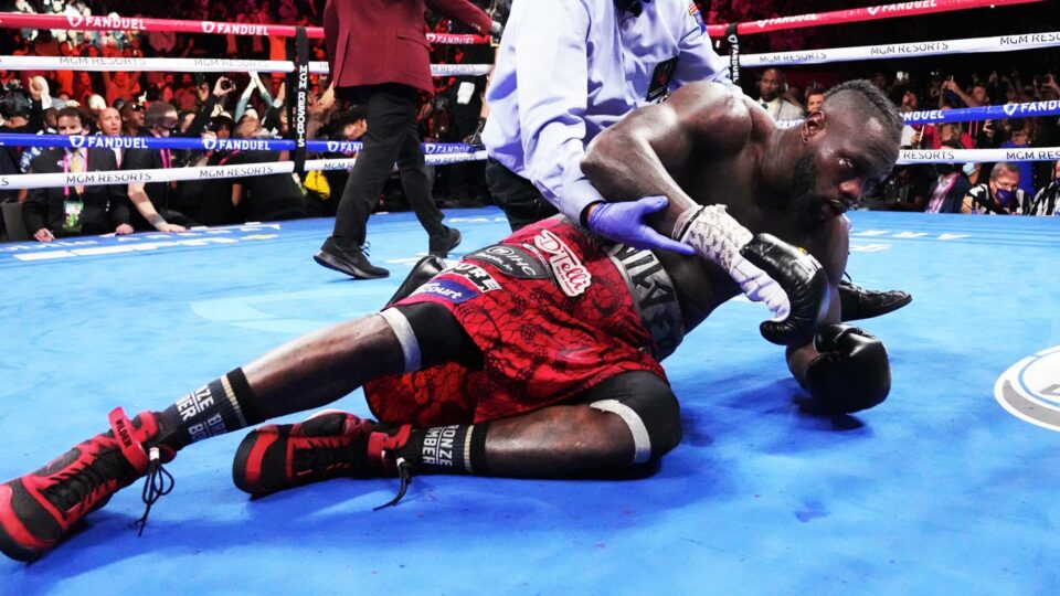 Top Heavyweight Contender Vows To Knock Deontay Wilder 'Out Cold'