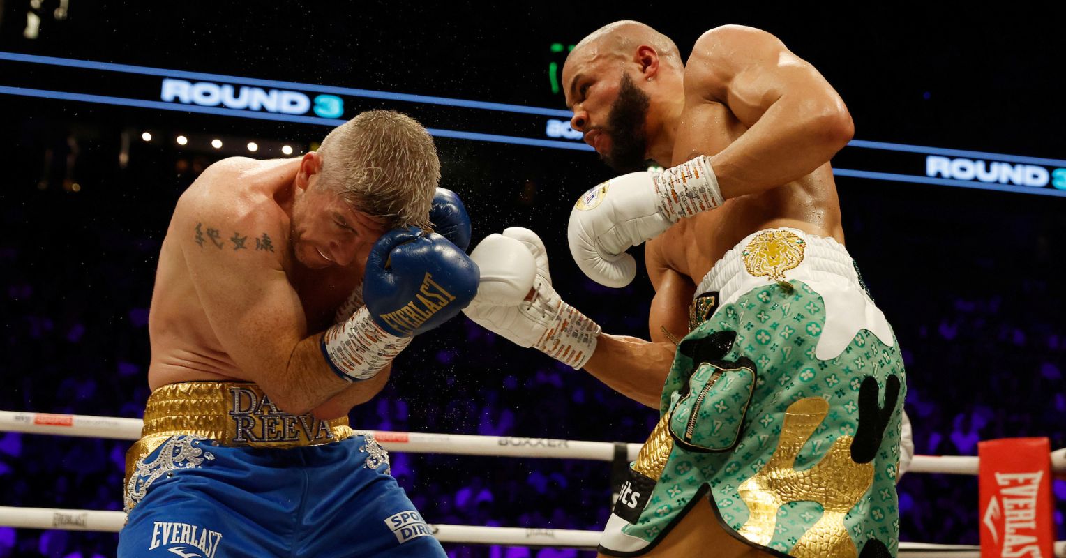 Liam Smith's Coach Says Eubank Fight Was Forced Too Soon After Injury ...